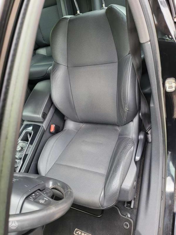 Black Peugeot 508 2012 in Alytus, with an engine capacity of 1.60 L and mileage of 176 thousand km for 3360 €, photo 9 on AUTOMOTO.COM.LV