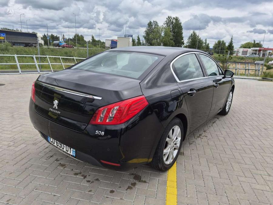 Black Peugeot 508 2012 in Taurage, with an engine capacity of 1.60 L and mileage of 168 thousand km for 2800 €, photo 7 on AUTOMOTO.COM.LV
