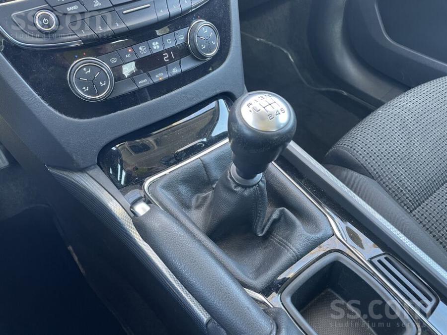 Black Peugeot 508 2013 in Riga, with an engine capacity of 2.00 L and mileage of 269 thousand km for 3990 €, photo 27 on AUTOMOTO.COM.LV