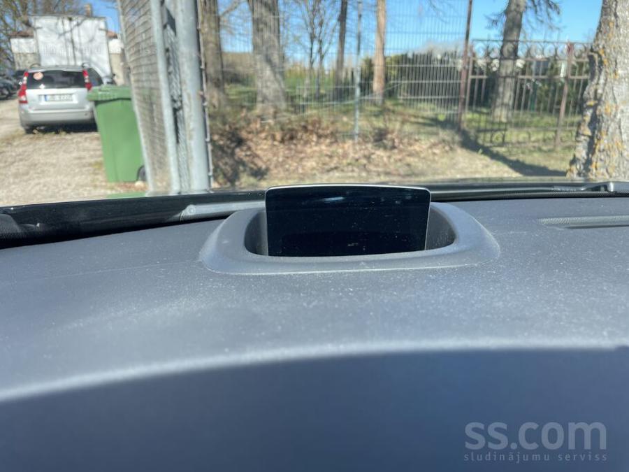 Black Peugeot 508 2013 in Riga, with an engine capacity of 2.00 L and mileage of 269 thousand km for 3990 €, photo 29 on AUTOMOTO.COM.LV