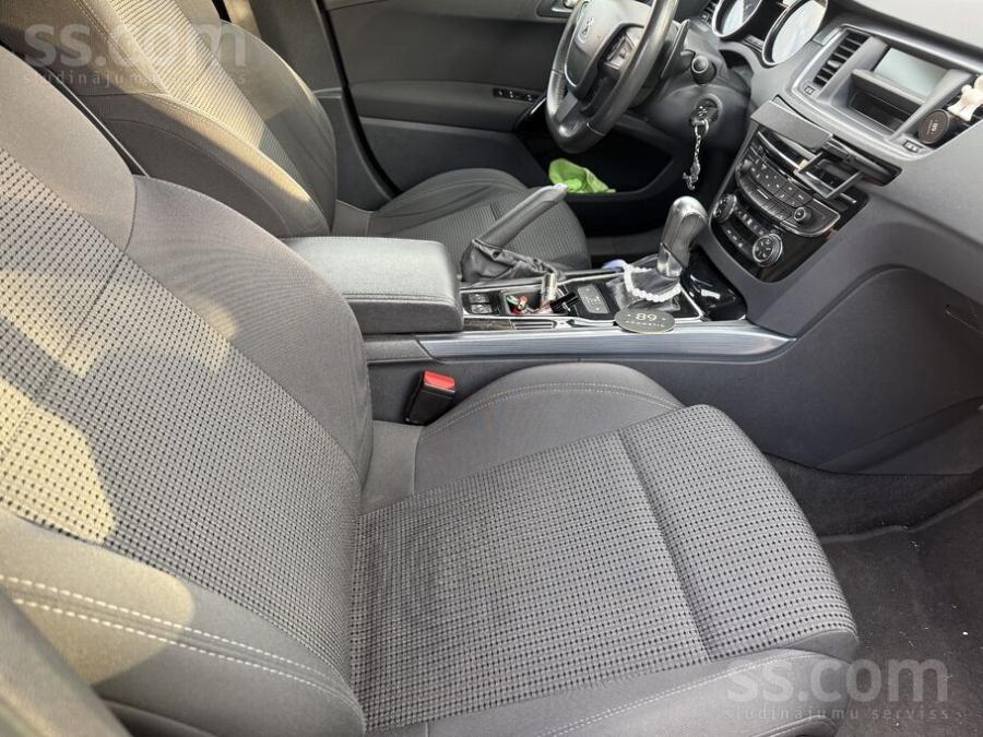 Black Peugeot 508 2013 in Riga, with an engine capacity of 2.00 L and mileage of 197 thousand km for 2700 €, photo 5 on AUTOMOTO.COM.LV