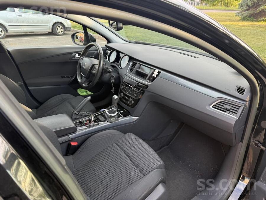 Melns Peugeot 508 2013 Rīga, ar dzinēja tilpumu 2.00 L un nobraukumu 197 tūkst. km par 2100 €, foto 5 vietnē AUTOMOTO.COM.LV