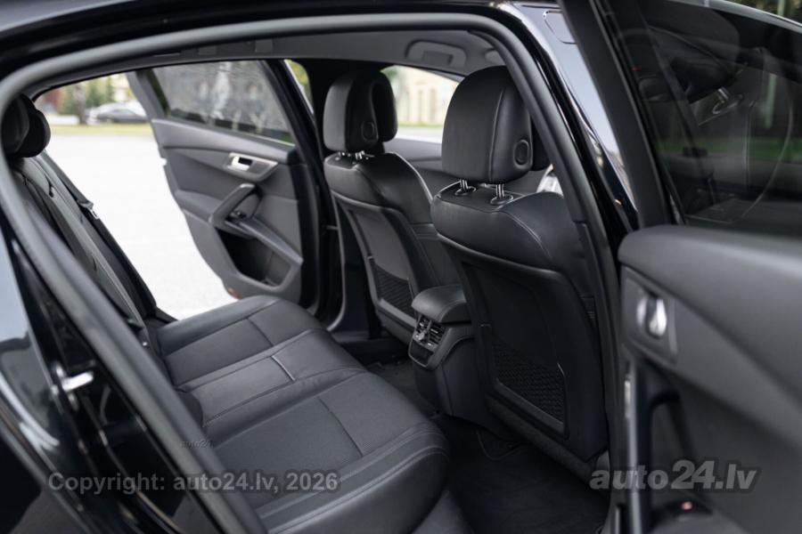 Melns Peugeot 508 2013 Tallina, ar dzinēja tilpumu 2.00 L un nobraukumu 171 tūkst. km par 5399 €, foto 16 vietnē AUTOMOTO.COM.LV