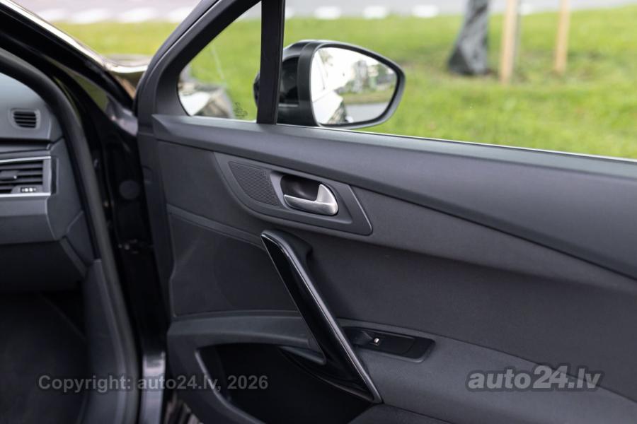 Melns Peugeot 508 2013 Tallina, ar dzinēja tilpumu 2.00 L un nobraukumu 171 tūkst. km par 5399 €, foto 22 vietnē AUTOMOTO.COM.LV