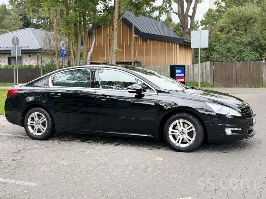 Black Peugeot 508 2013 in Riga, with an engine capacity of 2.00 L and mileage of 270 thousand km for 3200 €, photo 8 on AUTOMOTO.COM.LV