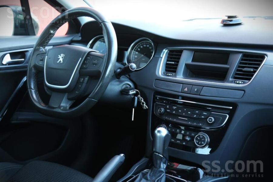Melns Peugeot 508 2013 Rīga, ar dzinēja tilpumu 1.60 L un nobraukumu 132 tūkst. km par 3995 €, foto 12 vietnē AUTOMOTO.COM.LV