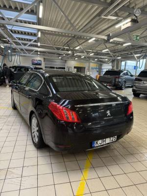 Black Peugeot 508 2015 in Vilnius, with an engine capacity of 2.00 L and mileage of 490 thousand km for 3500 €, photo 4 on AUTOMOTO.COM.LV