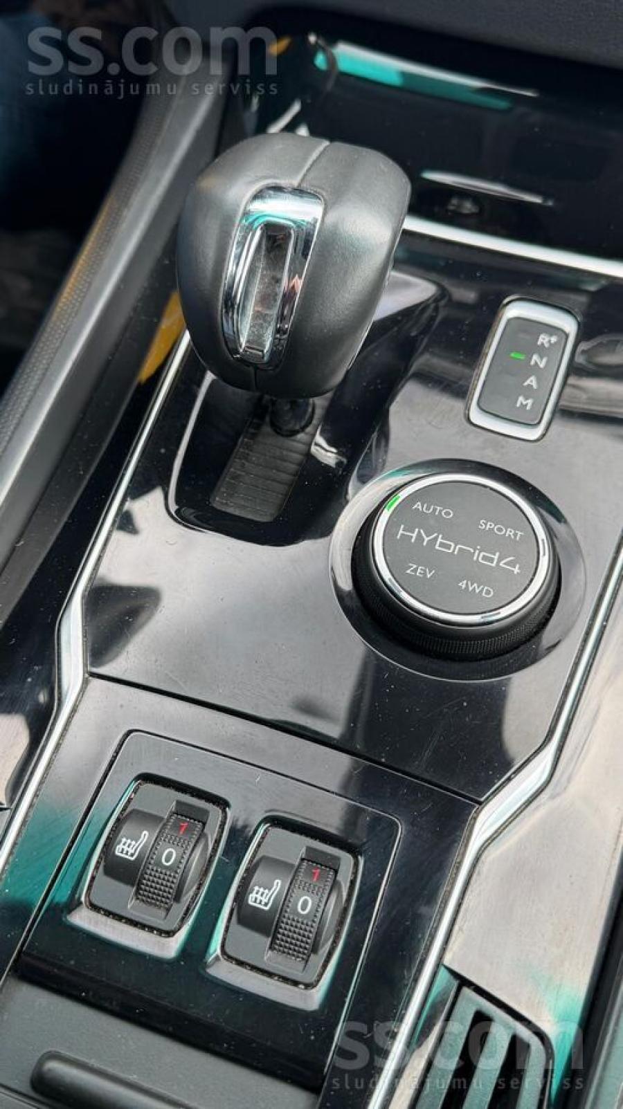 Melns Peugeot 508 2015 Aizkraukle, ar dzinēja tilpumu 2.00 L un nobraukumu 197 tūkst. km par 8370 €, foto 13 vietnē AUTOMOTO.COM.LV