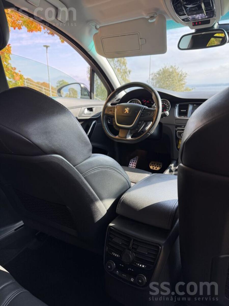 Melns Peugeot 508 2015 Aizkraukle, ar dzinēja tilpumu 2.00 L un nobraukumu 197 tūkst. km par 6970 €, foto 18 vietnē AUTOMOTO.COM.LV