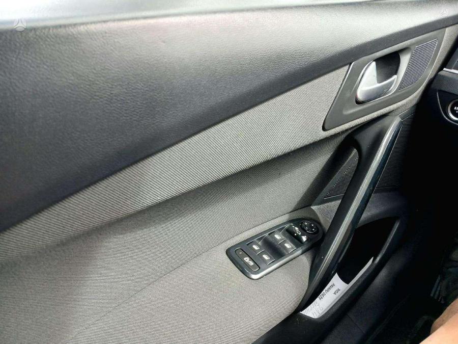 Black Peugeot 508 2015 in Taurage, with an engine capacity of 1.60 L and mileage of 224 thousand km for 5150 €, photo 7 on AUTOMOTO.COM.LV