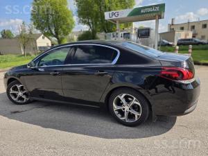 Melns Peugeot 508 2015 Daugavpils, ar dzinēja tilpumu 2.00 L un nobraukumu 173 tūkst. km par 7900 €, foto 5 vietnē AUTOMOTO.COM.LV