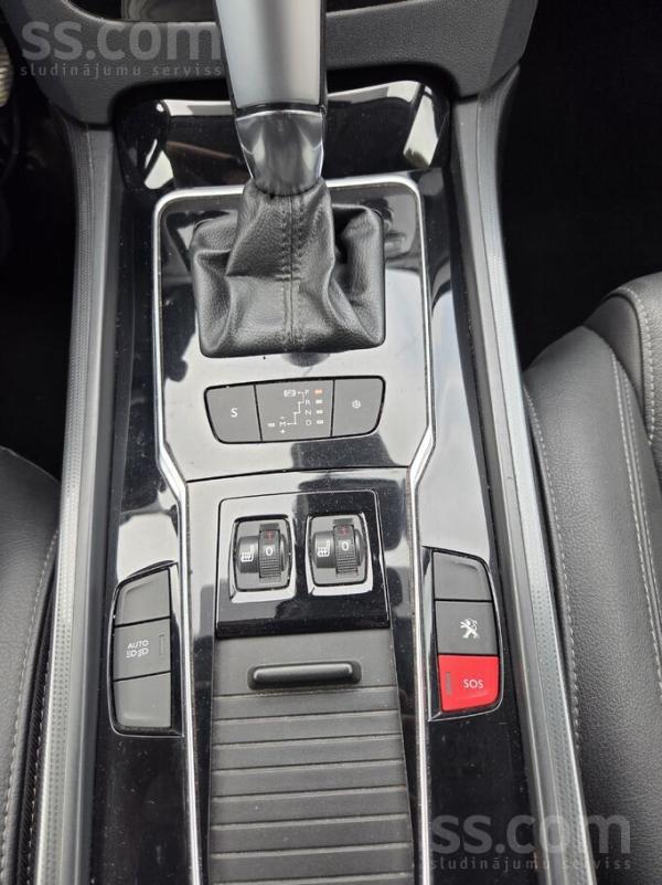 Melns Peugeot 508 2015 Daugavpils, ar dzinēja tilpumu 2.00 L un nobraukumu 173 tūkst. km par 7900 €, foto 11 vietnē AUTOMOTO.COM.LV