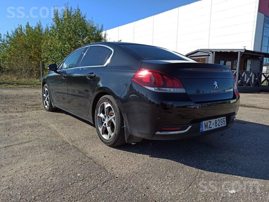 Melns Peugeot 508 2015 Daugavpils, ar dzinēja tilpumu 2.00 L un nobraukumu 0 tūkst. km par 7750 €, foto 6 vietnē AUTOMOTO.COM.LV