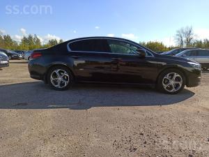 Melns Peugeot 508 2015 Daugavpils, ar dzinēja tilpumu 2.00 L un nobraukumu 0 tūkst. km par 7750 €, foto 9 vietnē AUTOMOTO.COM.LV