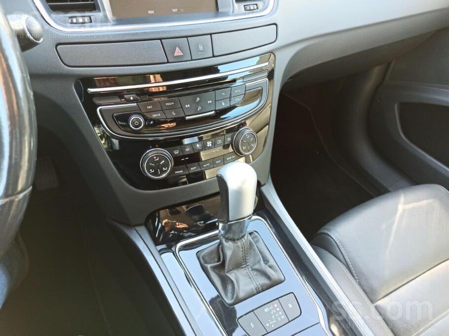 Melns Peugeot 508 2015 Daugavpils, ar dzinēja tilpumu 2.00 L un nobraukumu 0 tūkst. km par 7750 €, foto 26 vietnē AUTOMOTO.COM.LV