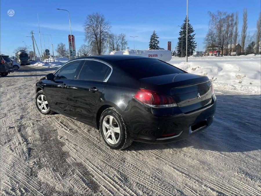 Melns Peugeot 508 2017 Tauragė, ar dzinēja tilpumu 2.00 L un nobraukumu 350 tūkst. km par 5300 €, foto 3 vietnē AUTOMOTO.COM.LV