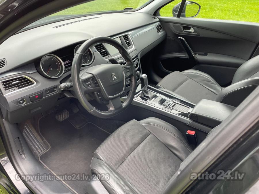 Black Peugeot 508 2018 in Tartu, with an engine capacity of 2.00 L and mileage of 240 thousand km for 9400 €, photo 8 on AUTOMOTO.COM.LV