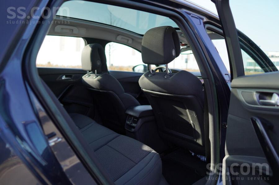 Melns Peugeot 508 2011 Rīga, ar dzinēja tilpumu 1.60 L un nobraukumu 230 tūkst. km par 3600 €, foto 16 vietnē AUTOMOTO.COM.LV