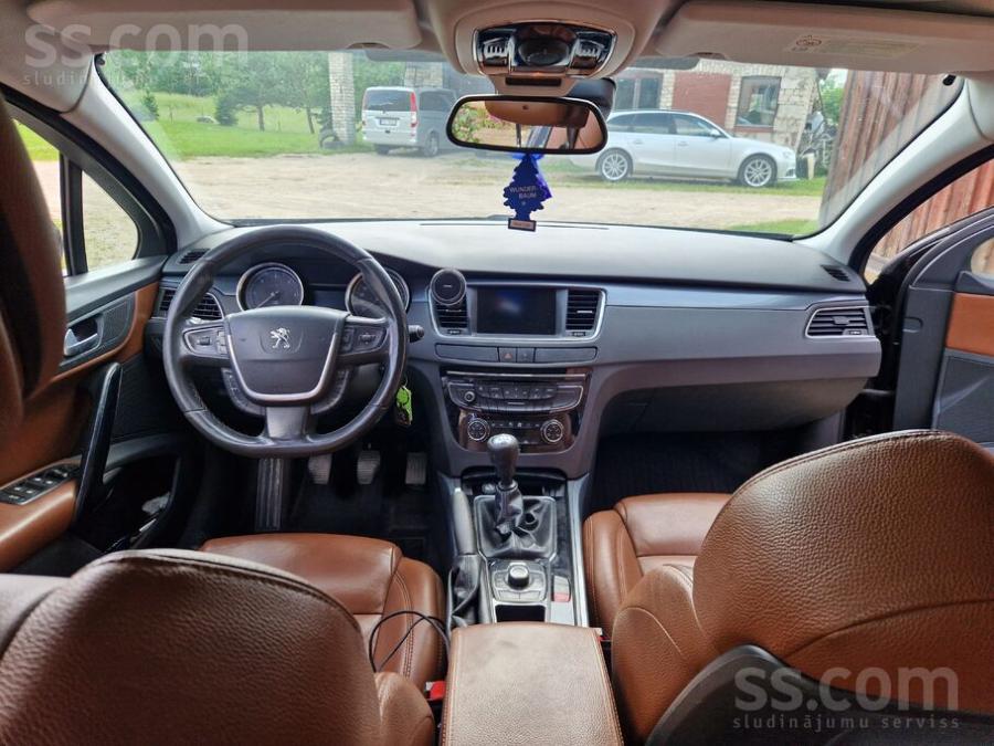 Black Peugeot 508 2011 in Daugavpils, with an engine capacity of 2.00 L and mileage of 338 thousand km for 3100 €, photo 9 on AUTOMOTO.COM.LV