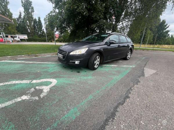 Черный Пежо 508 2011 в Таураге, объемом двигателя 2.00 л и пробегом 235 тыс. км за 2700 €, фото 1 на AUTOMOTO.COM.LV