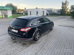 Black Peugeot 508 2012 in Riga, with an engine capacity of 2.00 L and mileage of 321 thousand km for 3000 €, photo 4 on AUTOMOTO.COM.LV