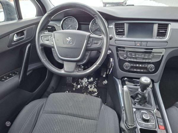 Black Peugeot 508 2012 in Ukmerge, with an engine capacity of 1.60 L and mileage of 231 thousand km for 2650 €, photo 6 on AUTOMOTO.COM.LV