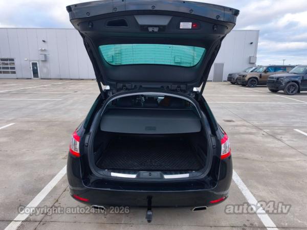 Black Peugeot 508 2012 in Tallinn, with an engine capacity of 2.20 L and mileage of 275 thousand km for 6300 €, photo 11 on AUTOMOTO.COM.LV