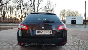 Black Peugeot 508 2012 in Narva, with an engine capacity of 2.20 L and mileage of 374 thousand km for 4700 €, photo 6 on AUTOMOTO.COM.LV