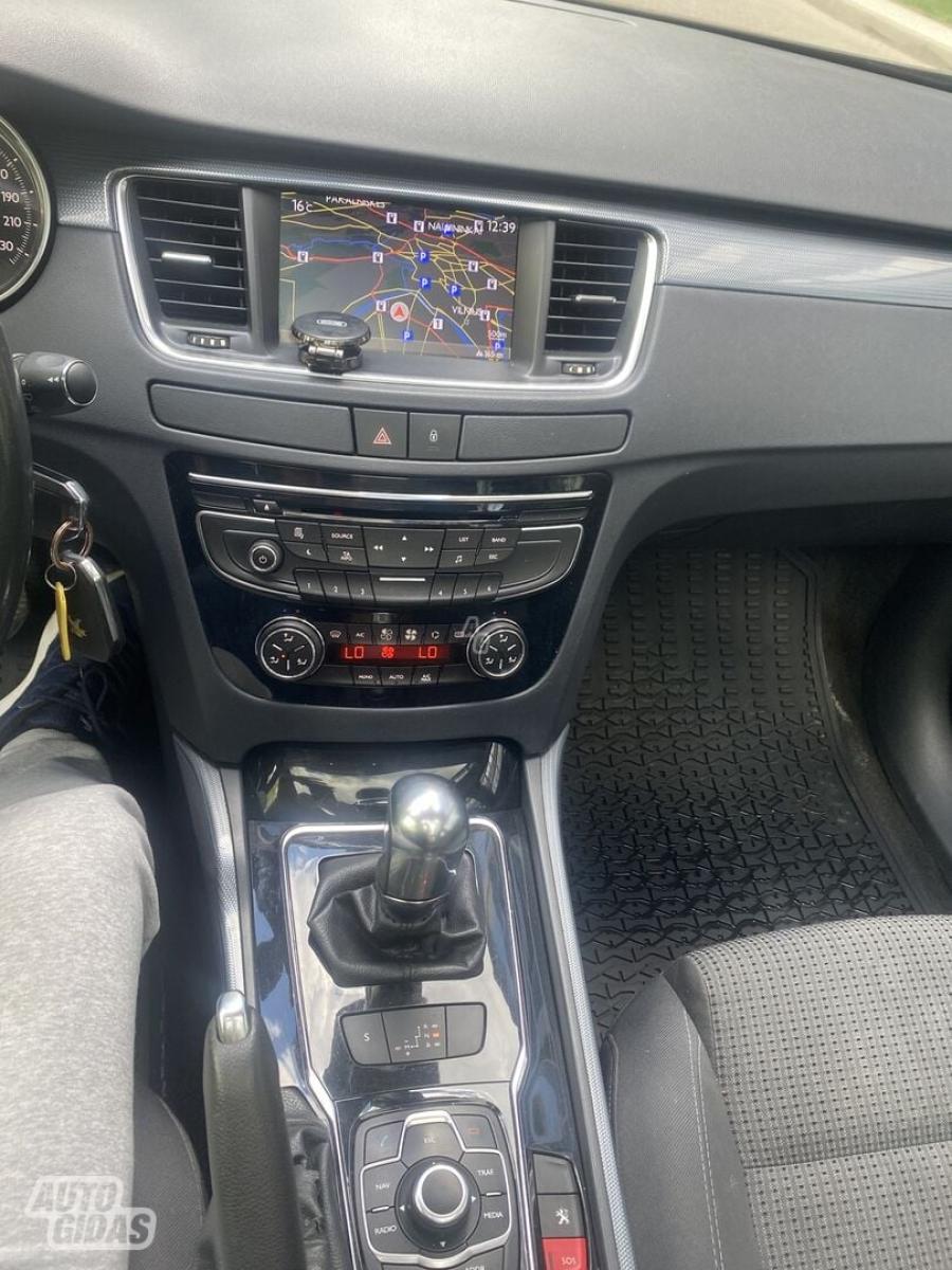 Black Peugeot 508 2012 in Vilnius, with an engine capacity of 1.60 L and mileage of 300 thousand km for 3350 €, photo 27 on AUTOMOTO.COM.LV