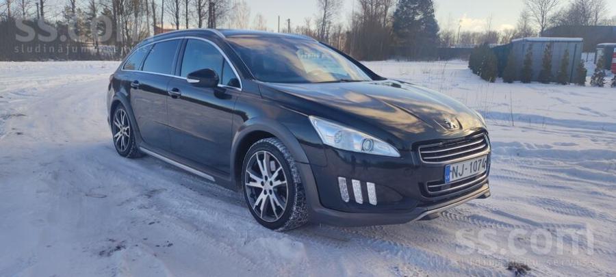 Melns Peugeot 508 2012 Rīga, ar dzinēja tilpumu 2.00 L un nobraukumu 322 tūkst. km par 2850 €, foto 4 vietnē AUTOMOTO.COM.LV