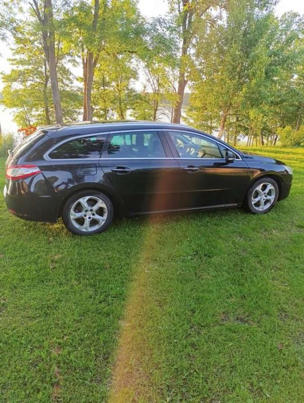Melns Peugeot 508 2012 Visaginas, ar dzinēja tilpumu 2.00 L un nobraukumu 284 tūkst. km par 3700 €, foto 3 vietnē AUTOMOTO.COM.LV