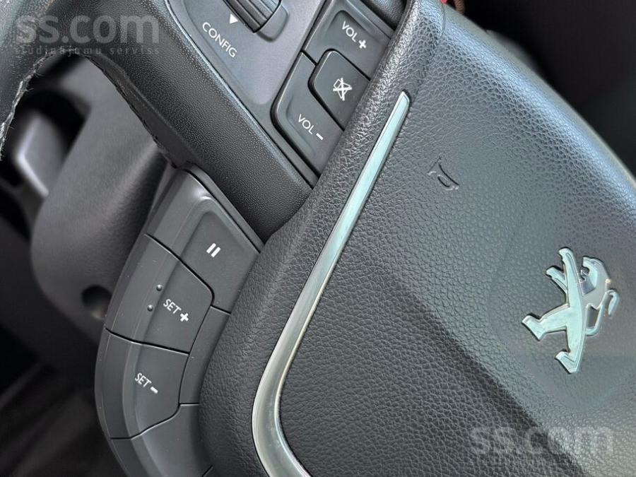 Melns Peugeot 508 2012 Jūrmala, ar dzinēja tilpumu 2.00 L un nobraukumu 245 tūkst. km par 8000 €, foto 20 vietnē AUTOMOTO.COM.LV