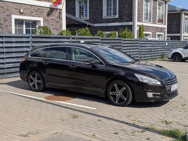 Melns Peugeot 508 2012 Viļņa, ar dzinēja tilpumu 2.00 L un nobraukumu 340 tūkst. km par 2700 €, foto 7 vietnē AUTOMOTO.COM.LV