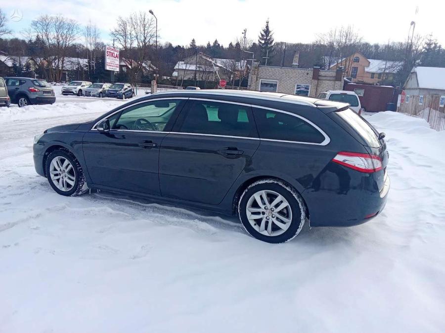 Melns Peugeot 508 2013 Alīta, ar dzinēja tilpumu 1.56 L un nobraukumu 185 tūkst. km par 4000 €, foto 9 vietnē AUTOMOTO.COM.LV