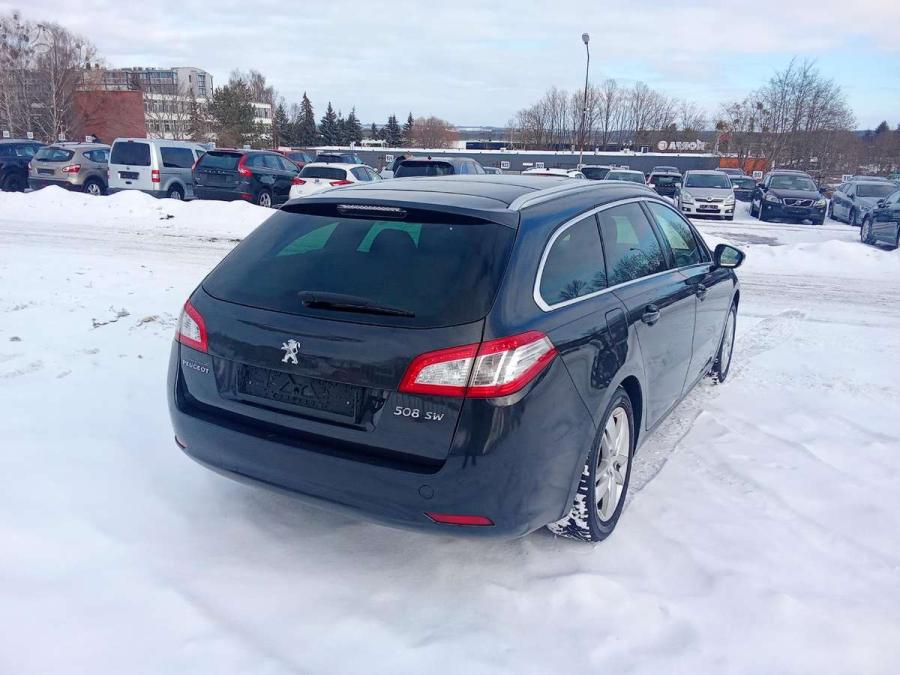 Melns Peugeot 508 2013 Alīta, ar dzinēja tilpumu 1.56 L un nobraukumu 185 tūkst. km par 4000 €, foto 11 vietnē AUTOMOTO.COM.LV