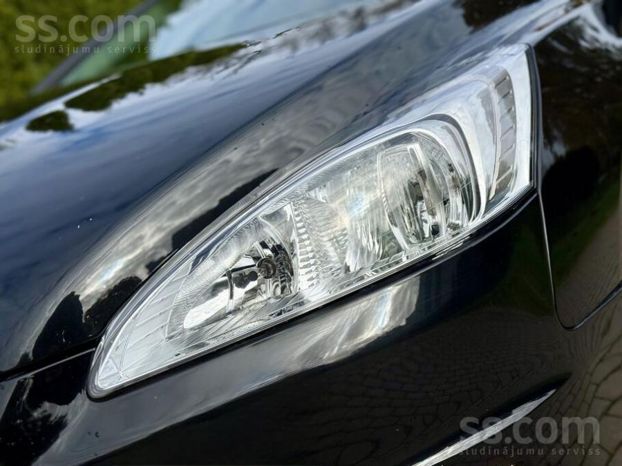 Black Peugeot 508 2013 in Riga, with an engine capacity of 2.00 L and mileage of 248 thousand km for 3890 €, photo 6 on AUTOMOTO.COM.LV