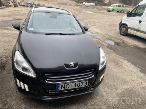 Peugeot 508 2013 Tukums vietnē Melns Peugeot 508 2013 Tukums, ar dzinēja tilpumu 2.00 L un nobraukumu 417 tūkst. km par 4000 €, foto 6 vietnē AUTOMOTO.COM.LV