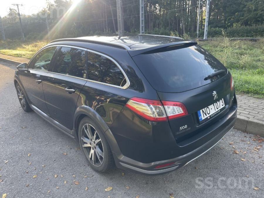 Melns Peugeot 508 2013 Tukums, ar dzinēja tilpumu 2.00 L un nobraukumu 417 tūkst. km par 4000 €, foto 3 vietnē AUTOMOTO.COM.LV