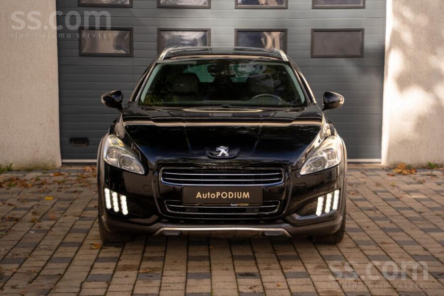 Black Peugeot 508 2013 in Riga, with an engine capacity of 2.00 L and mileage of 264 thousand km for 6650 €, photo 11 on AUTOMOTO.COM.LV