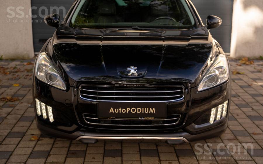Black Peugeot 508 2013 in Riga, with an engine capacity of 2.00 L and mileage of 264 thousand km for 6650 €, photo 12 on AUTOMOTO.COM.LV