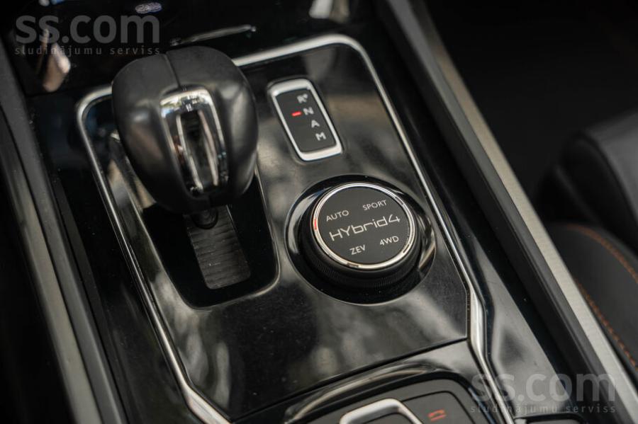 Black Peugeot 508 2013 in Riga, with an engine capacity of 2.00 L and mileage of 264 thousand km for 6650 €, photo 22 on AUTOMOTO.COM.LV