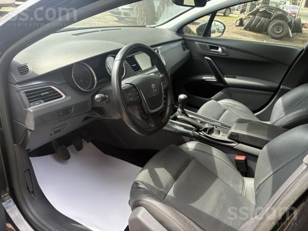 Black Peugeot 508 2014 in Riga, with an engine capacity of 2.00 L and mileage of 0 thousand km for 6990 €, photo 9 on AUTOMOTO.COM.LV
