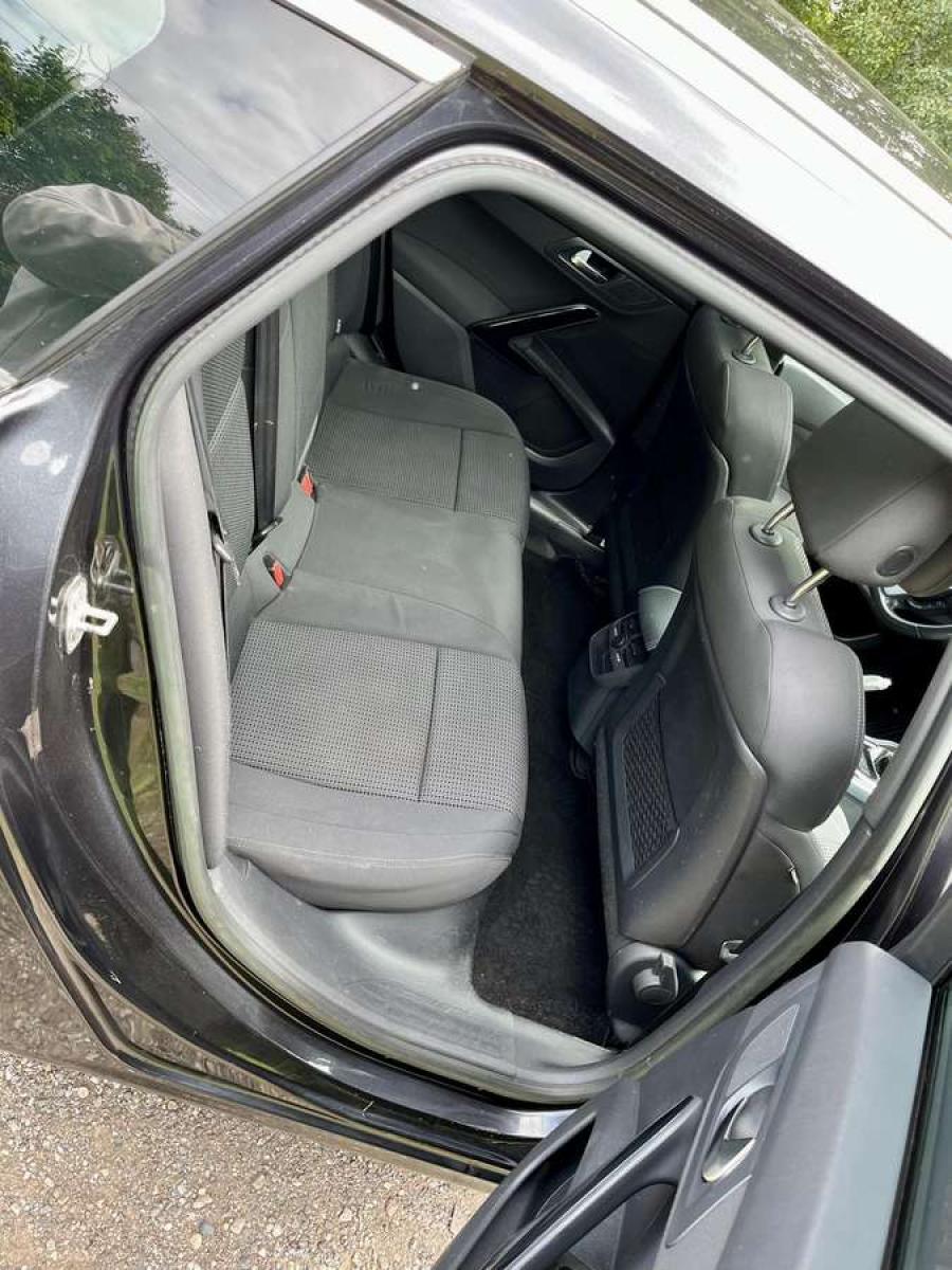 Melns Peugeot 508 2014 Kauņa, ar dzinēja tilpumu 1.56 L un nobraukumu 352 tūkst. km par 3500 €, foto 9 vietnē AUTOMOTO.COM.LV