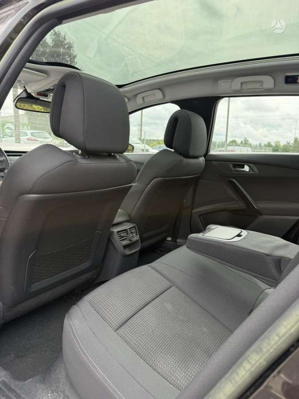 Melns Peugeot 508 2014 Viļņa, ar dzinēja tilpumu 1.56 L un nobraukumu 230 tūkst. km par 5000 €, foto 10 vietnē AUTOMOTO.COM.LV
