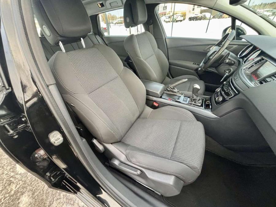 Black Peugeot 508 2015 in Taurage, with an engine capacity of 1.60 L and mileage of 260 thousand km for 4900 €, photo 15 on AUTOMOTO.COM.LV