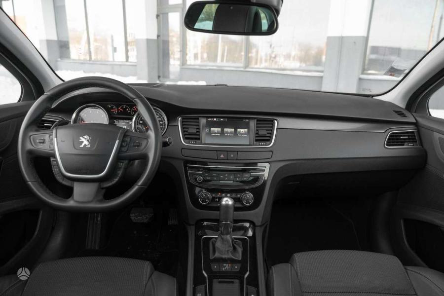 Melns Peugeot 508 2015 Viļņa, ar dzinēja tilpumu 1.60 L un nobraukumu 177 tūkst. km par 7950 €, foto 15 vietnē AUTOMOTO.COM.LV