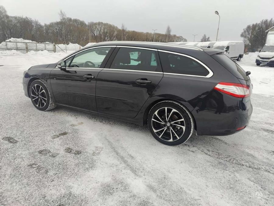 Black Peugeot 508 2015 in Taurage, with an engine capacity of 2.00 L and mileage of 260 thousand km for 5700 €, photo 3 on AUTOMOTO.COM.LV