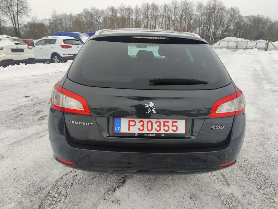 Black Peugeot 508 2015 in Taurage, with an engine capacity of 2.00 L and mileage of 260 thousand km for 5700 €, photo 5 on AUTOMOTO.COM.LV