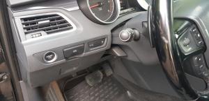 Black Peugeot 508 2015 in Riga, with an engine capacity of 2.00 L and mileage of 238 thousand km for 9750 €, photo 15 on AUTOMOTO.COM.LV