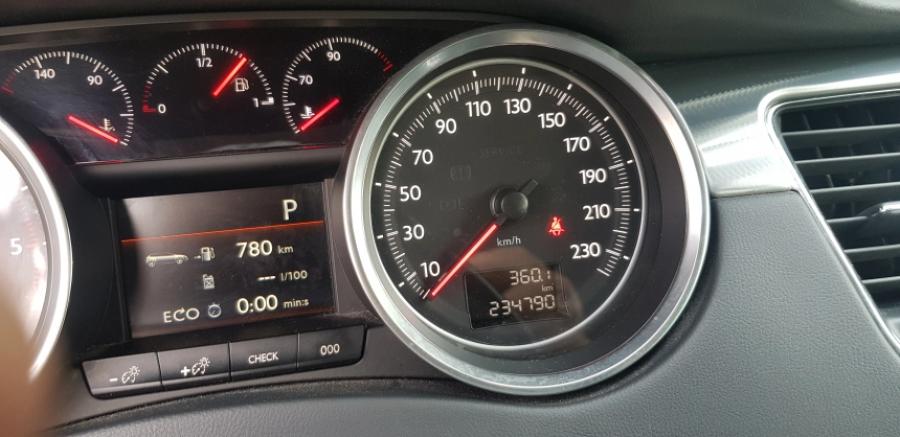 Black Peugeot 508 2015 in Riga, with an engine capacity of 2.00 L and mileage of 238 thousand km for 9750 €, photo 26 on AUTOMOTO.COM.LV